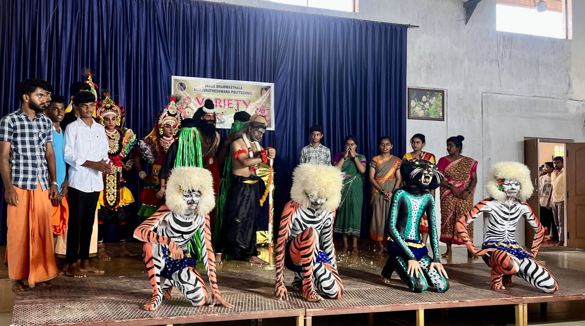Vibrant Performances Mark Variety Day 2025 at SDM Polytechnic – SDM Polytechnic, Ujire
